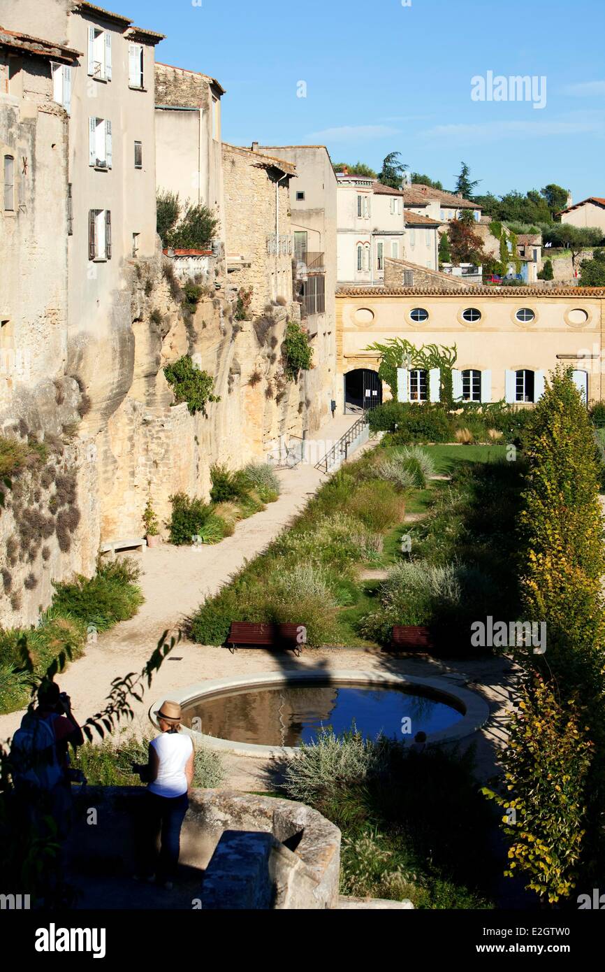 Lauris luberon hi-res stock photography and images - Alamy