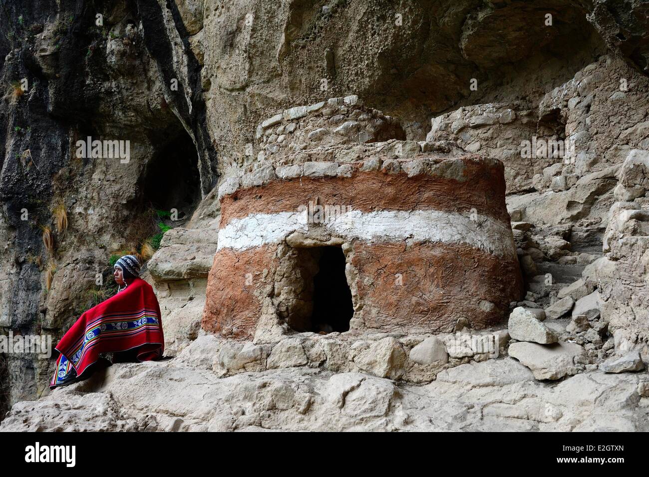 Peru Cuzco province Livitaca valley of Chinisiri whose caves contain an ...