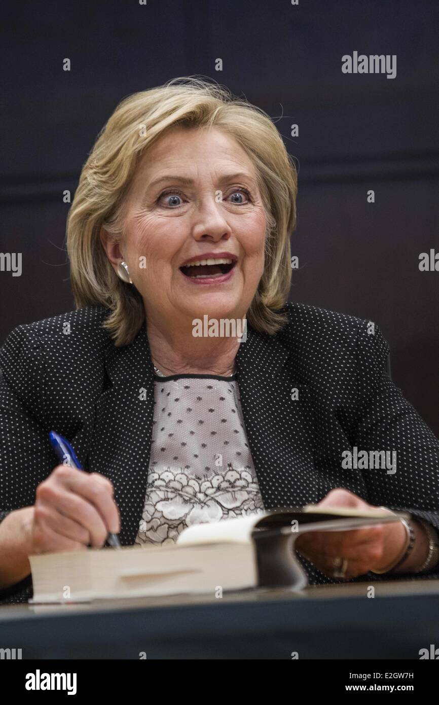 Secretary barnes hi-res stock photography and images - Alamy