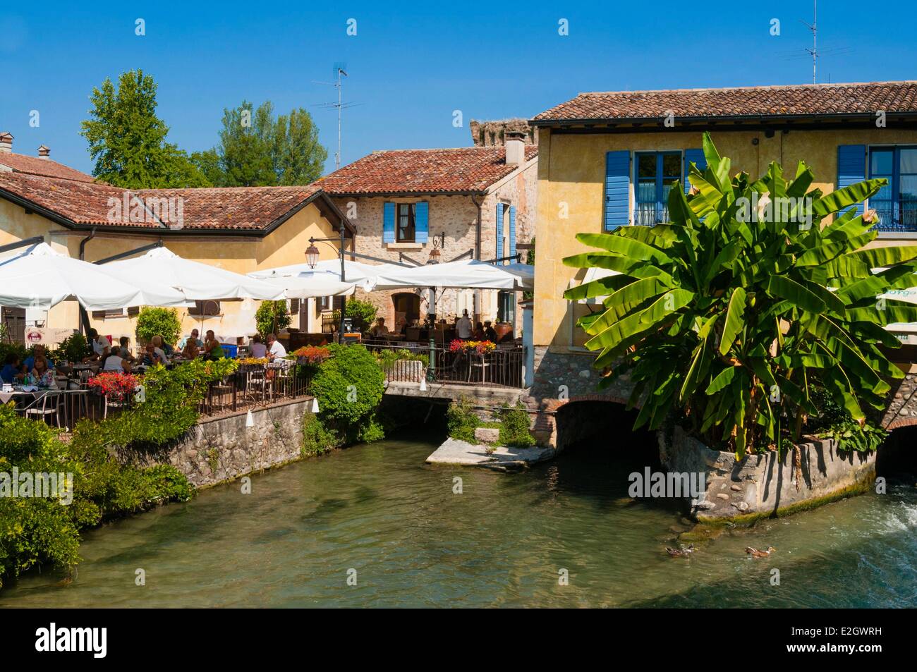 Italy Veneto Verona province river Mincio Valeggio sul Mincio Stock ...