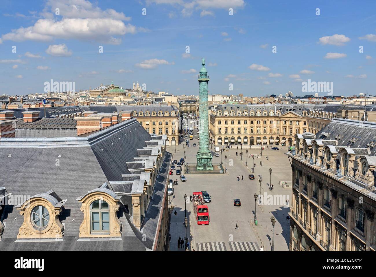 Napoleon statue in place vendome hi-res stock photography and images ...