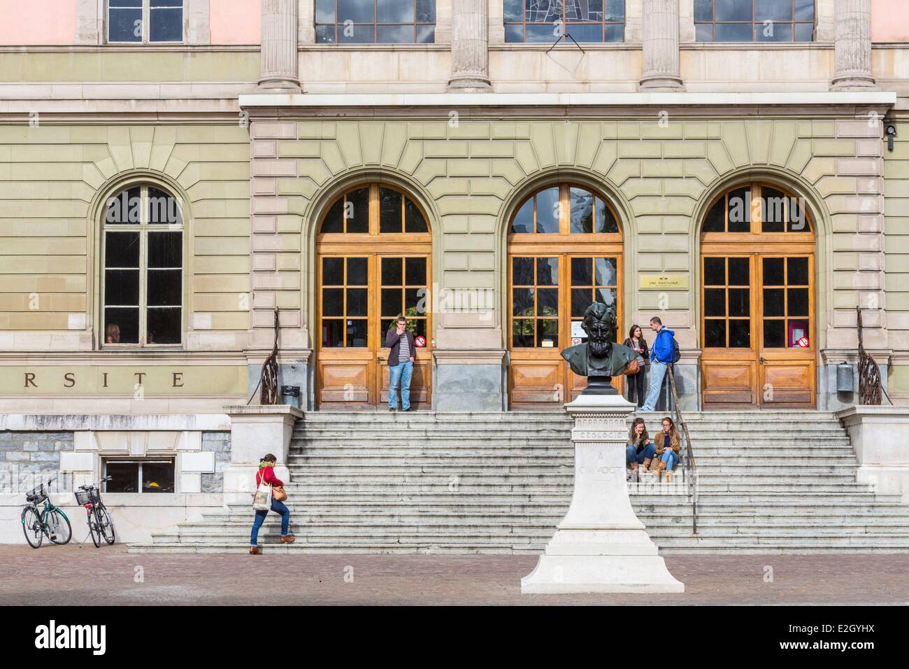 Switzerland geneva university geneva uni hi-res stock photography and ...