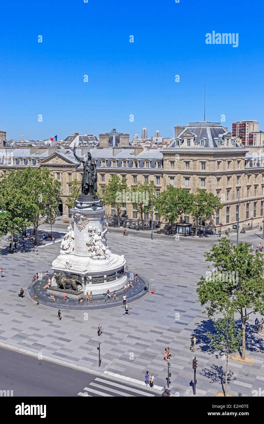 Republique square hi-res stock photography and images - Alamy