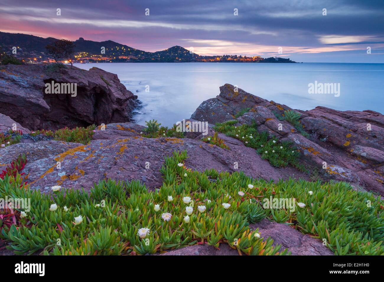 France Var Corniche de l'Esterel Saint Raphael Agay bay Stock Photo - Alamy