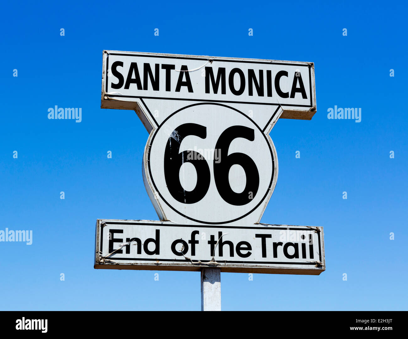 Sign for the end of Route 66 on Santa Monica Pier, Santa Monica, Los ...