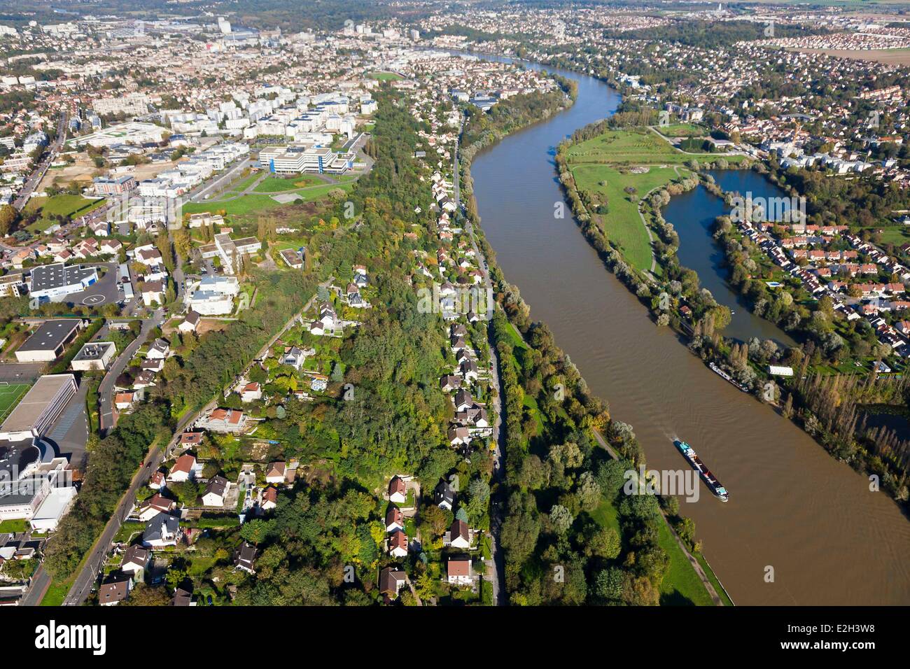 France Essonne Corbeil Essones barge on a meander of Seine (aerial view ...