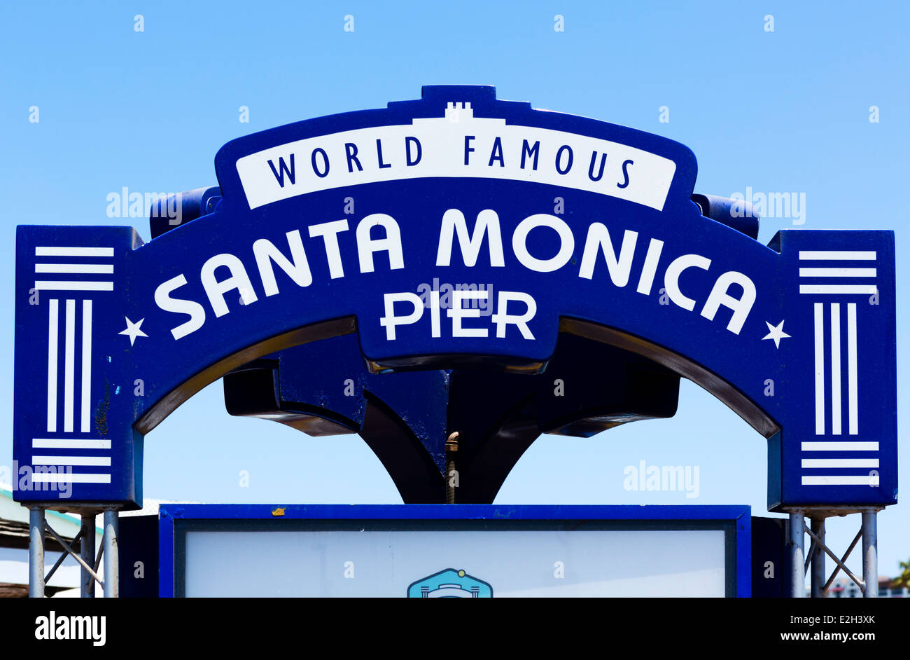 Sign on Santa Monica Pier, Santa Monica, Los Angeles, California, USA ...