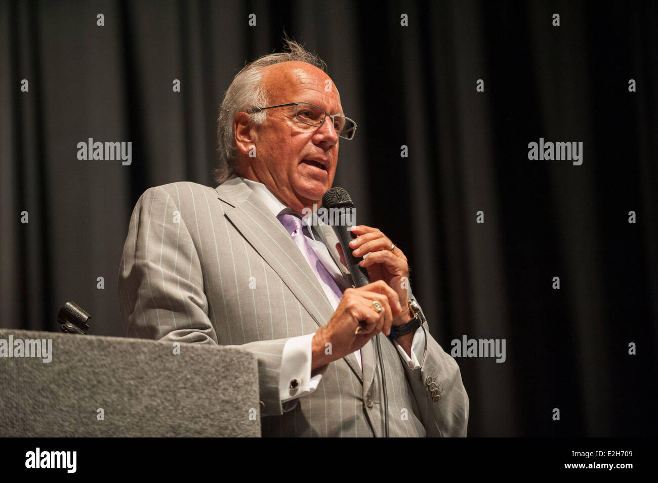 Warshaw High Resolution Stock Photography and Images - Alamy