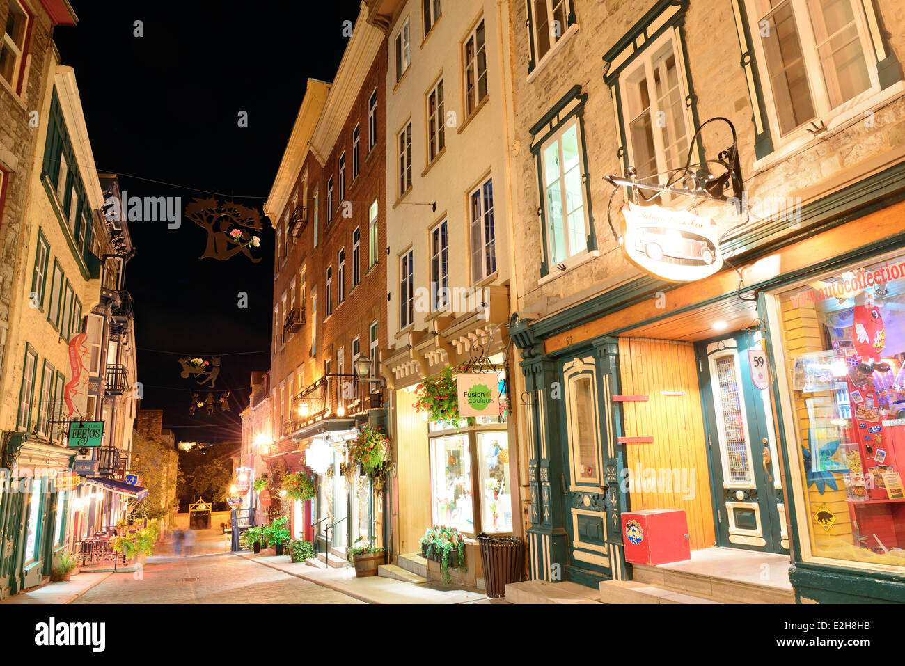 Old street at night Stock Photo - Alamy
