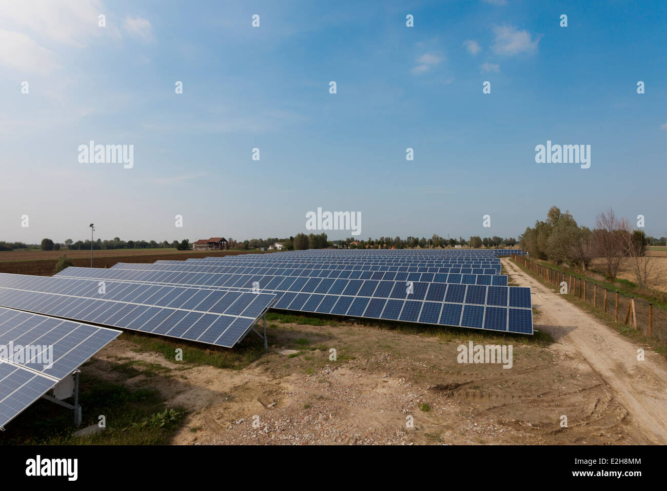 Photovoltaic solar power station Stock Photo - Alamy