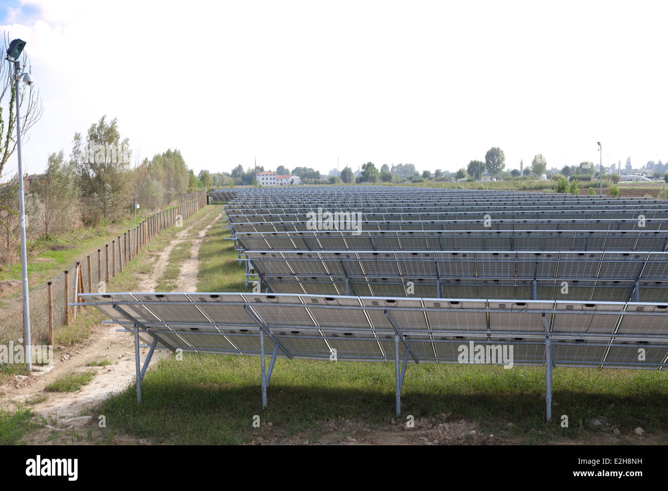 Photovoltaic solar power station Stock Photo - Alamy