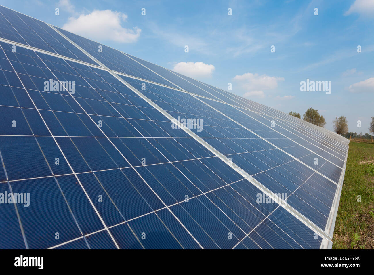Photovoltaic solar power station Stock Photo - Alamy