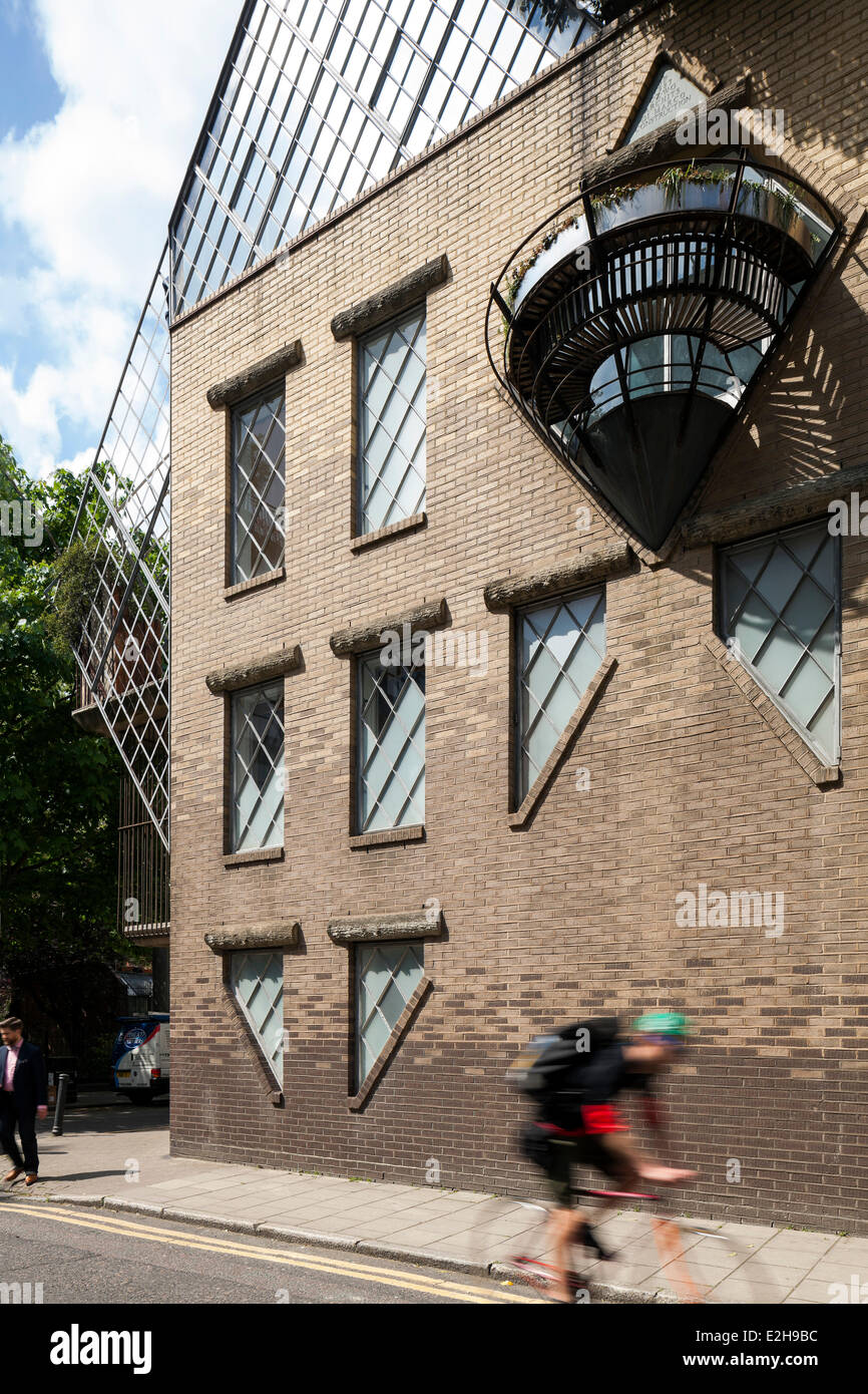 Street-Porter House, London, United Kingdom. Architect: CZWG Architects ...