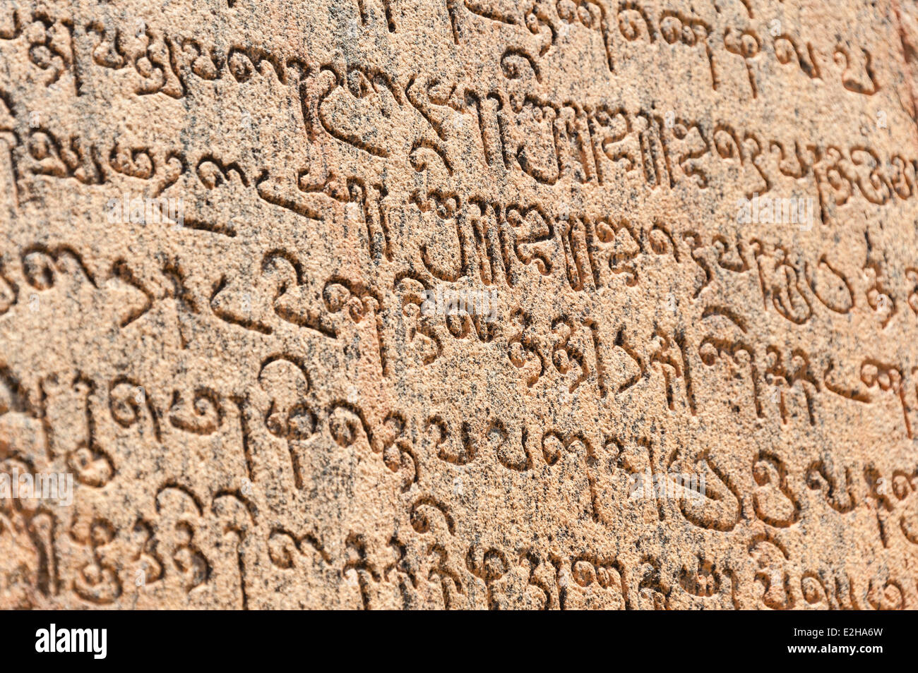 Indian inscriptions carved into a temple wall, Brihadeeswarar Temple ...