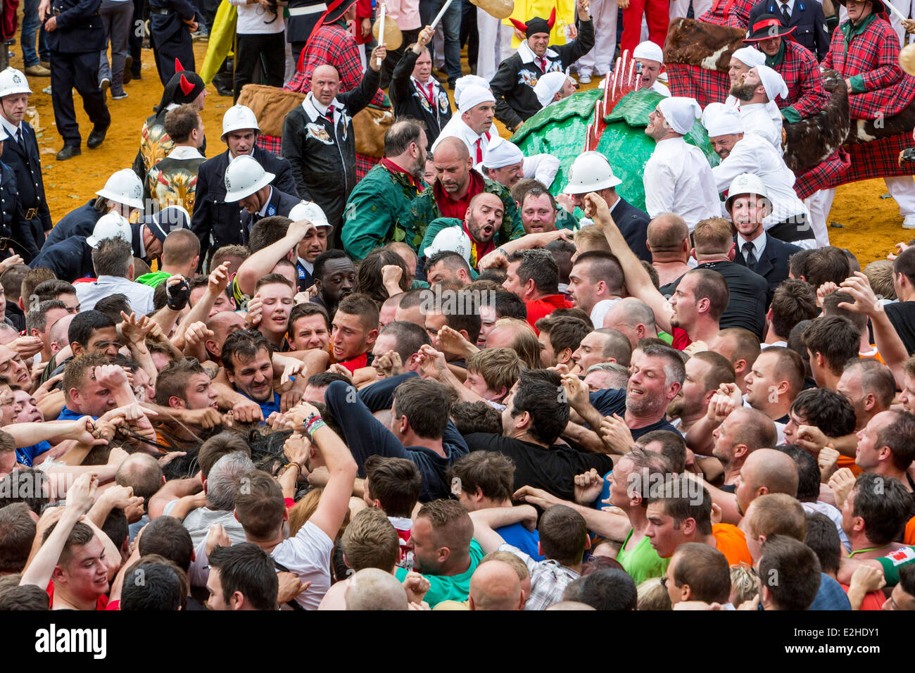 "Doudou" festival in Mons, Belgium. "Lumeçon" battle of the holy St ...