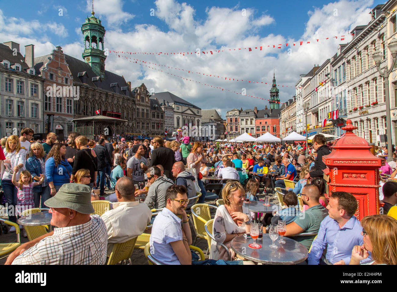 "Doudou" festival in Mons, Belgium. "Lumeçon" battle of the holy St ...