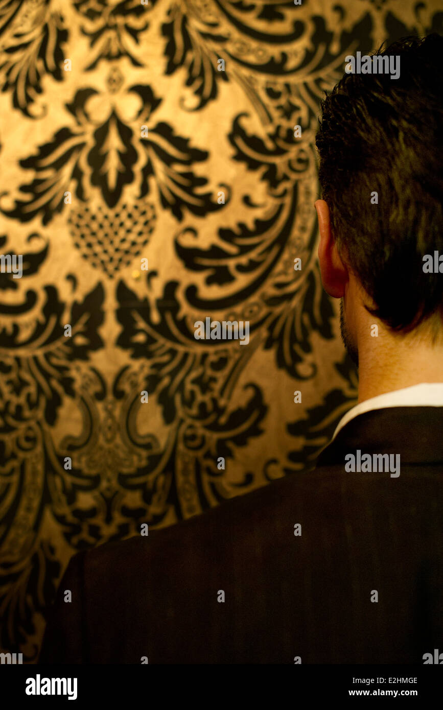 Man in suit, rear view Stock Photo - Alamy