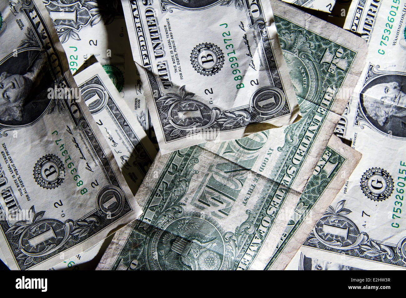American money pile hi-res stock photography and images - Alamy