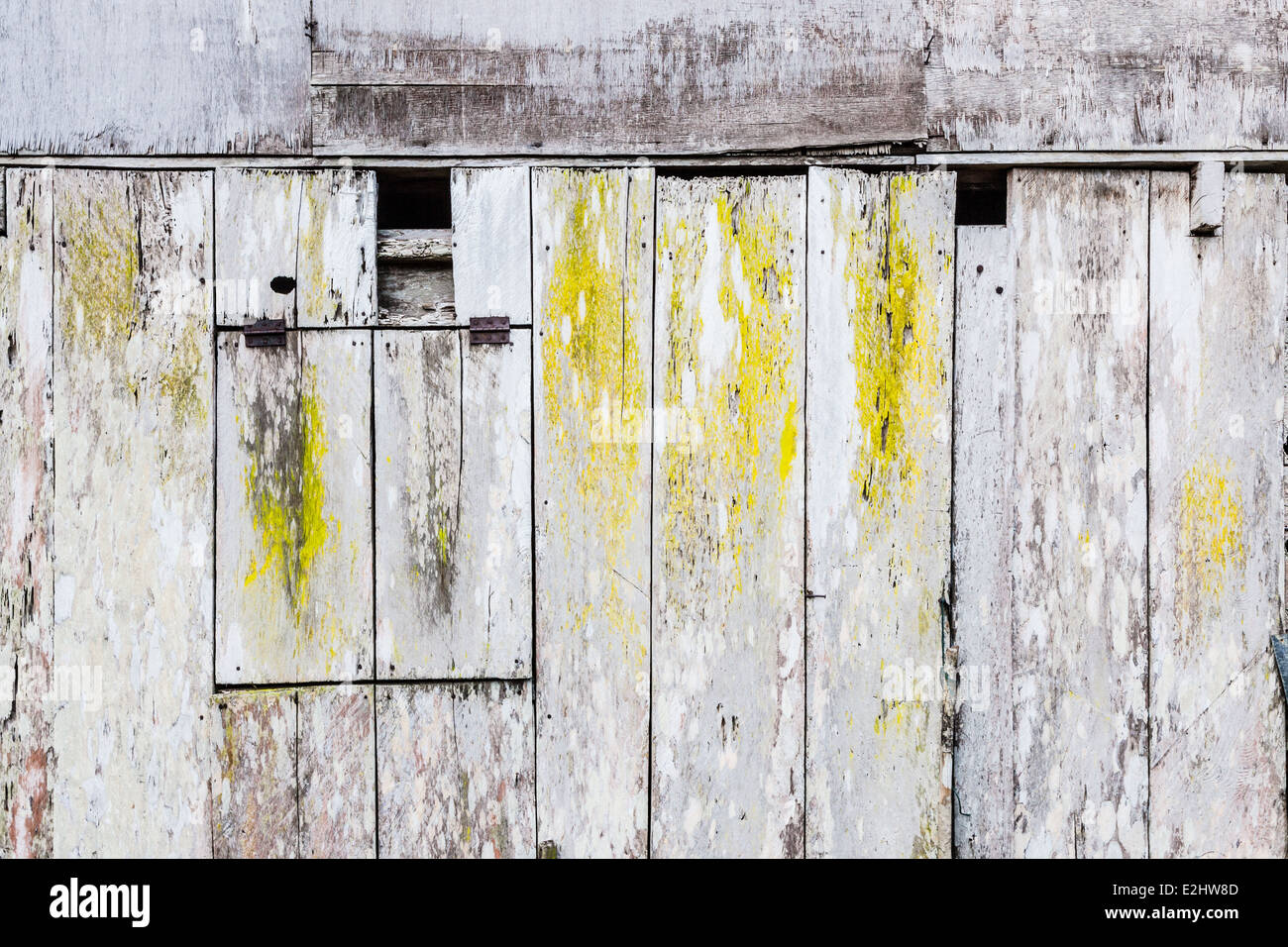 Dirty board wall Stock Photo - Alamy