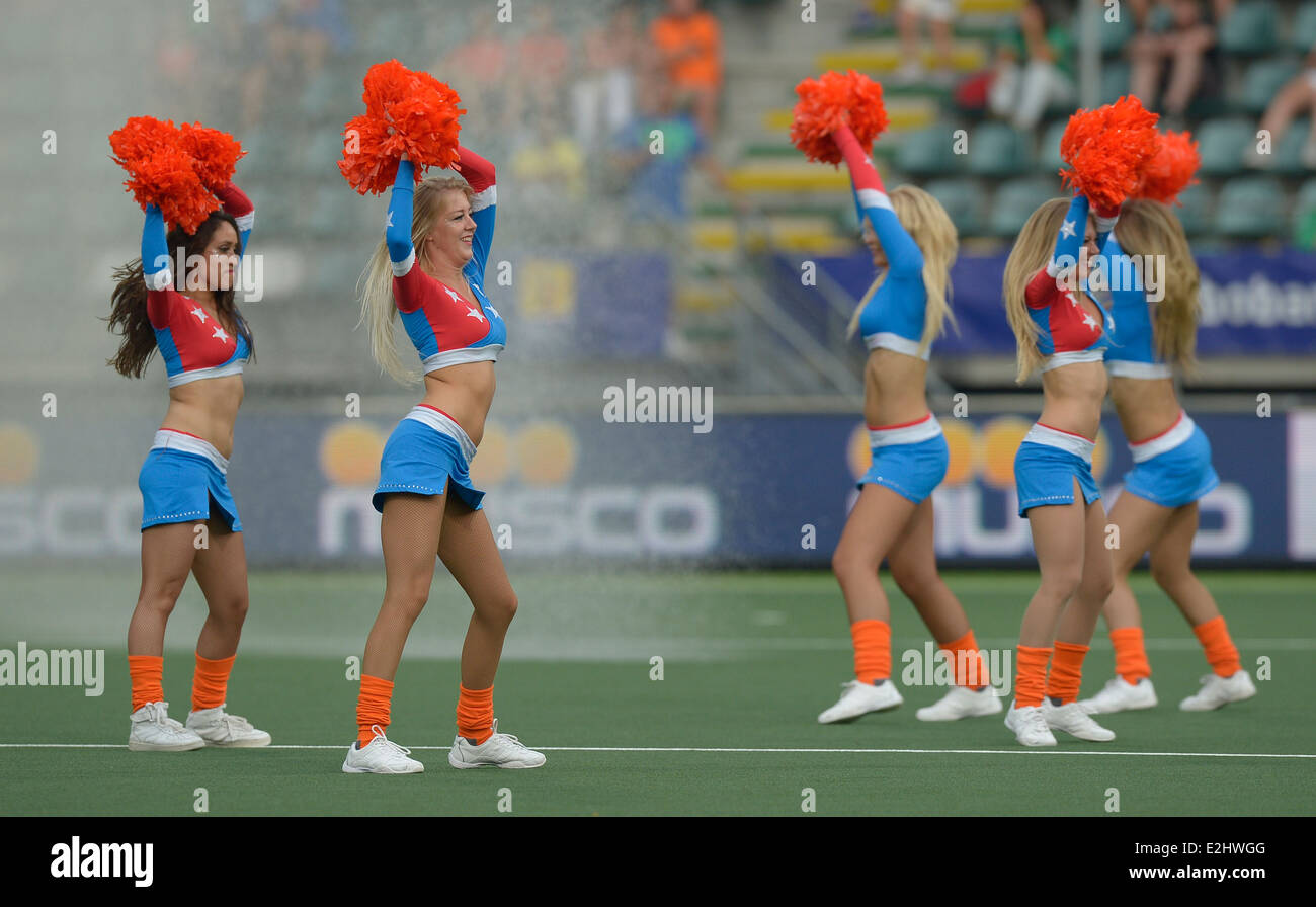 All Star Cheerleaders High Resolution Stock Photography and Images - Alamy