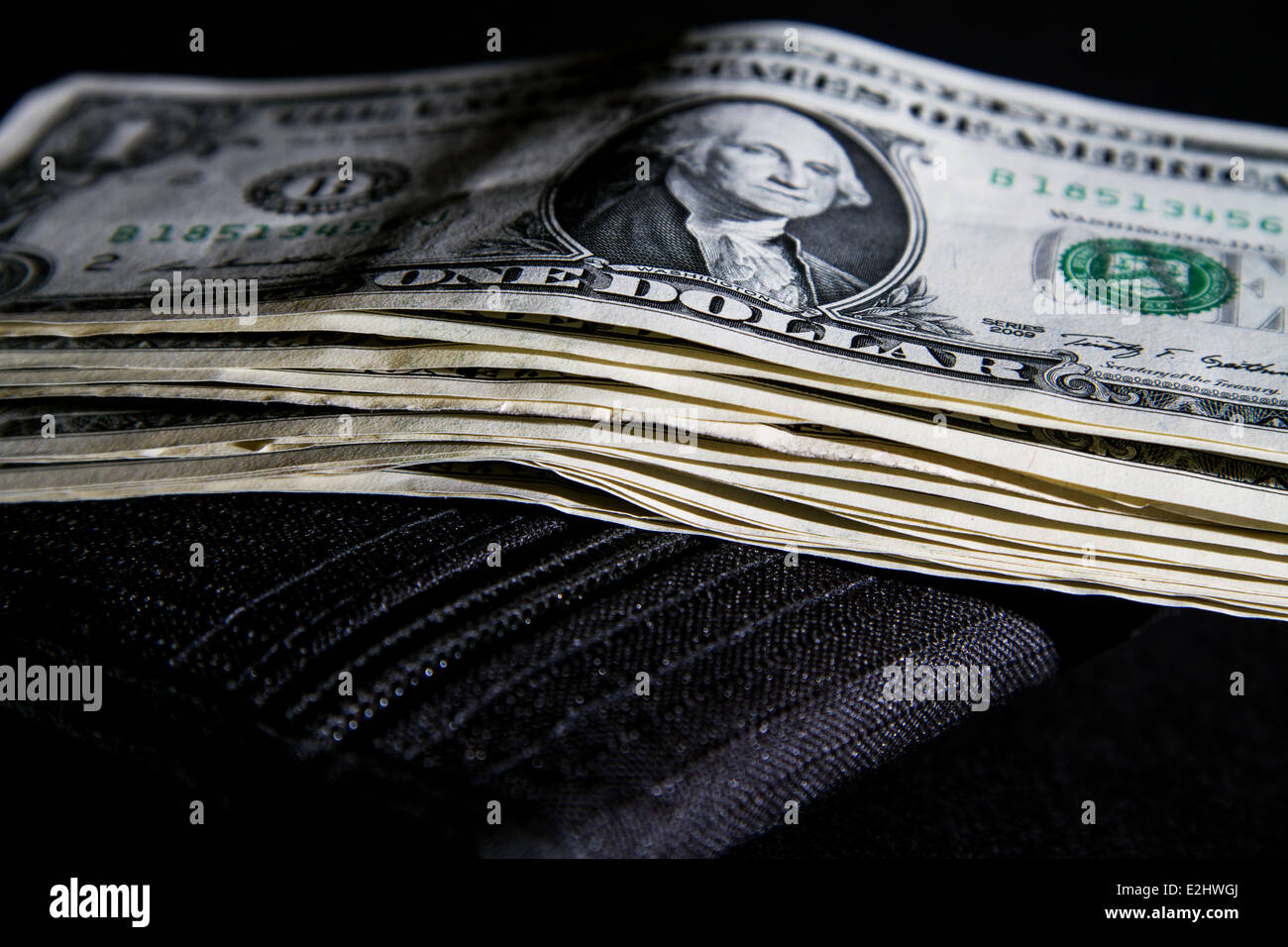 Stack of one dollar bills hi-res stock photography and images - Alamy