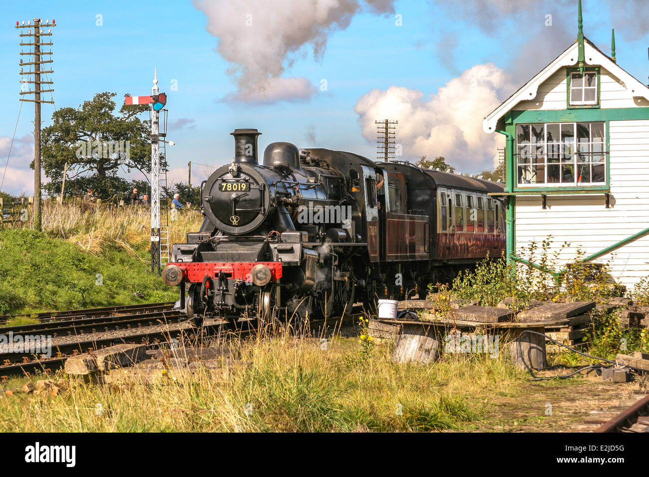 Steam railway signal box hi-res stock photography and images - Alamy
