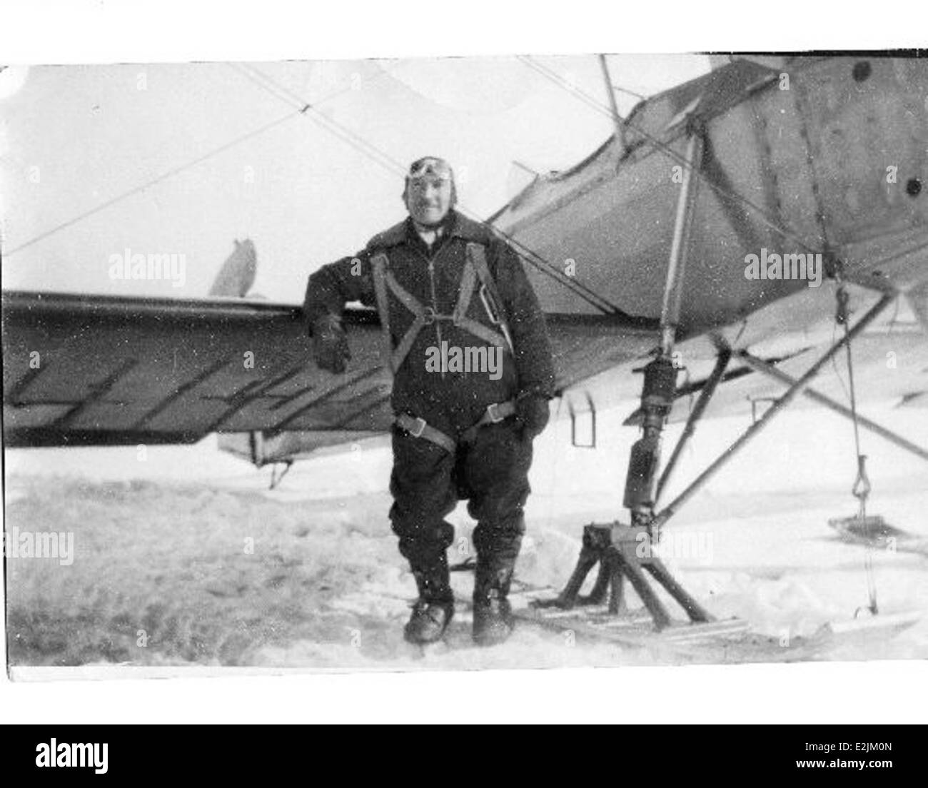 Ernest Nathan's aviation collection at the San Diego Air and Space ...
