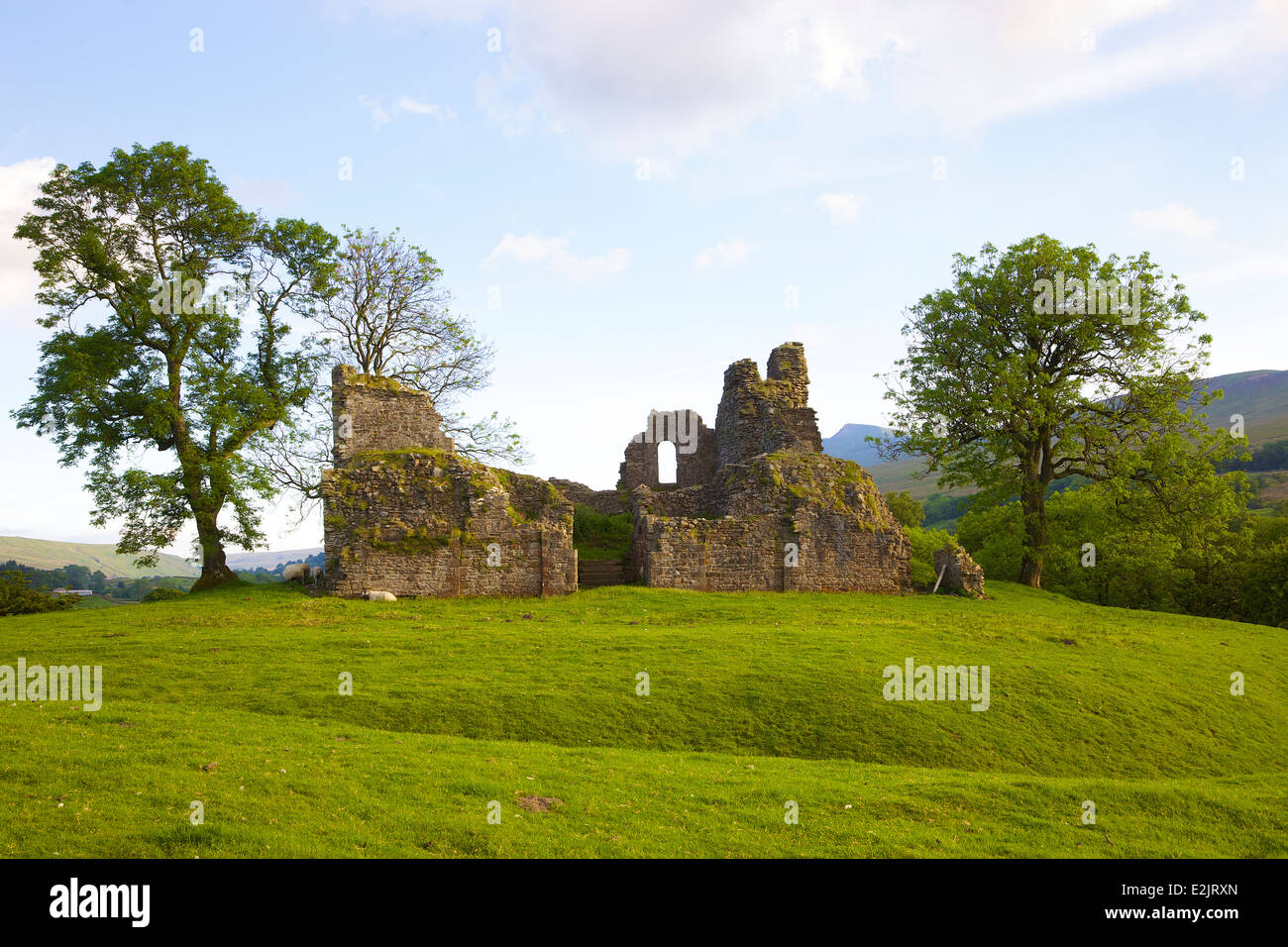Pendragon Castle ruins of 12th century Norman fortification ...