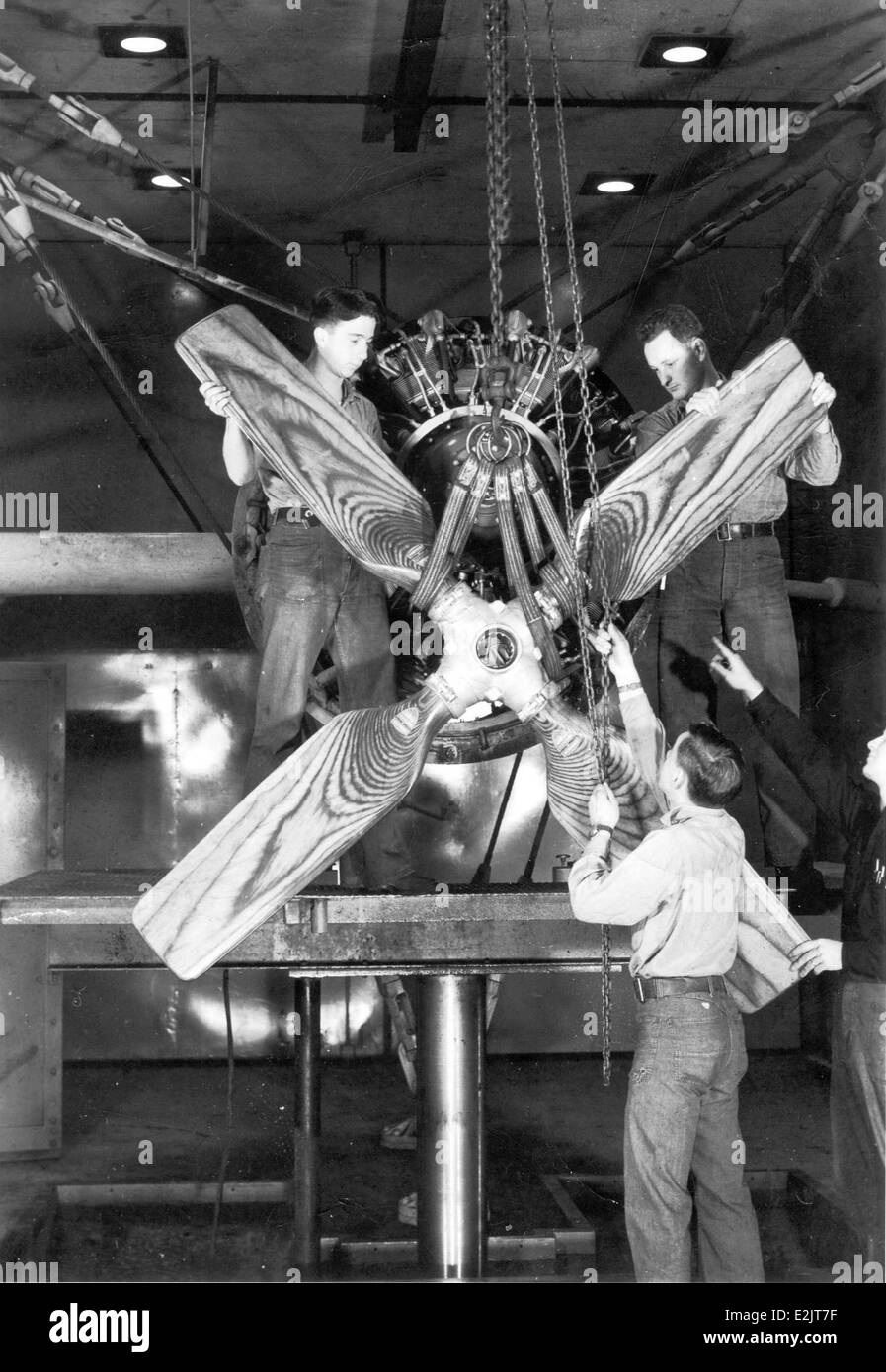 Aircraft engine test stand hi-res stock photography and images - Alamy