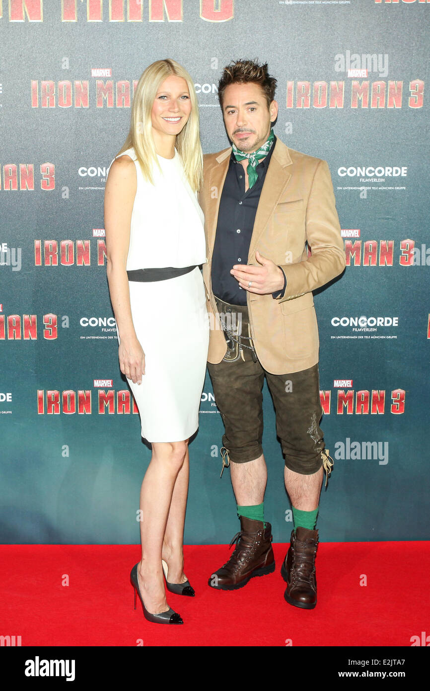 Gwyneth Paltrow and Robert Downey Jr. at a photocall for the movie Iron ...