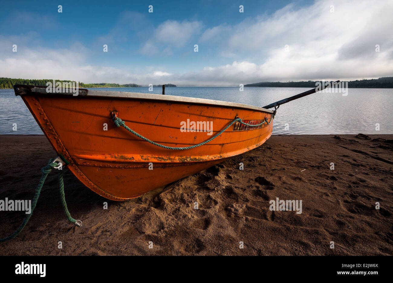 Orange rowing boat hi-res stock photography and images - Alamy