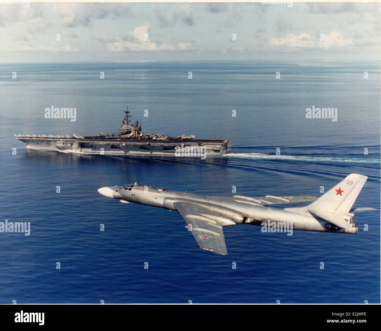 Uss ranger cv 61 hi-res stock photography and images - Alamy
