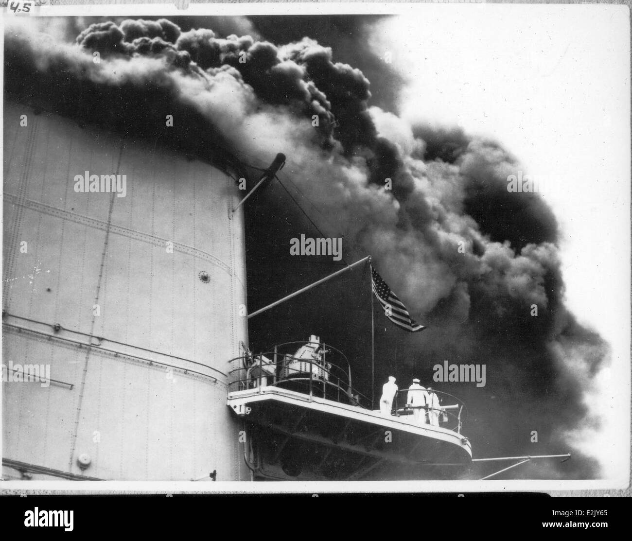 Uss lexington cv 2 hi-res stock photography and images - Alamy