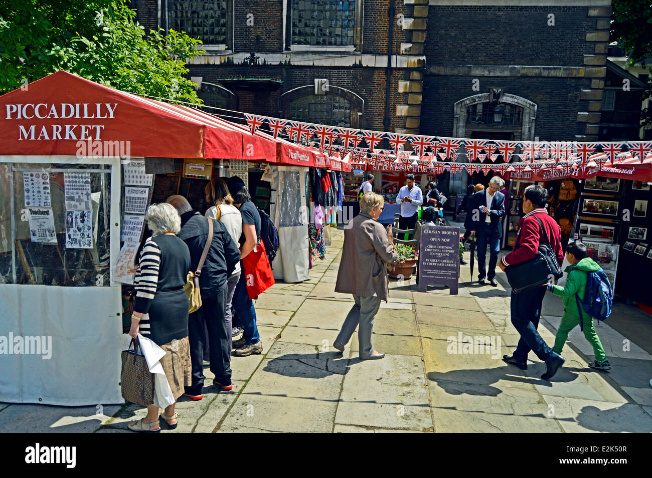 Piccadilly market hi-res stock photography and images - Alamy