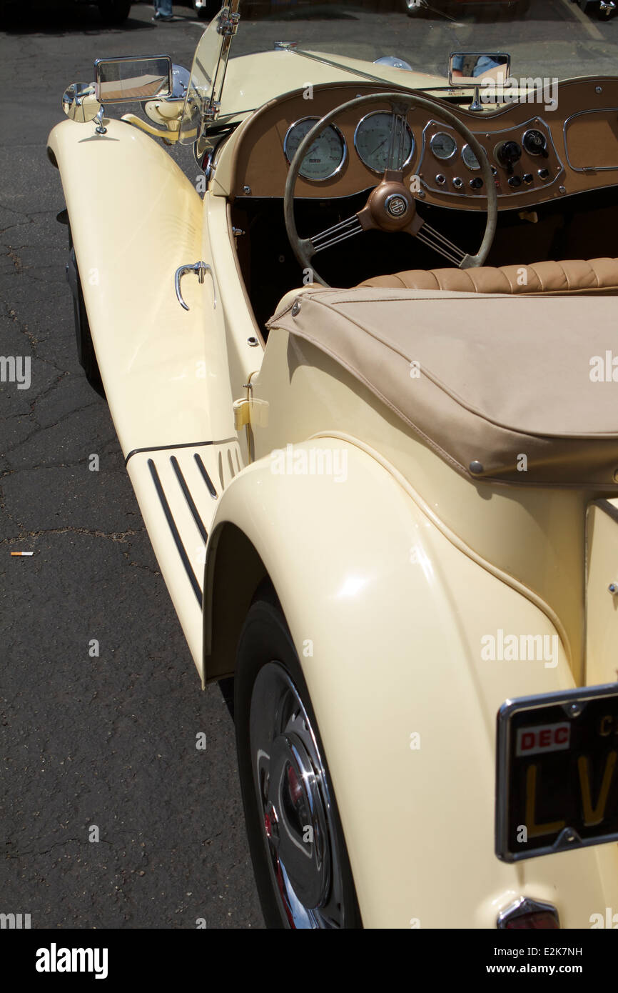 Mg td dashboard hi-res stock photography and images - Alamy