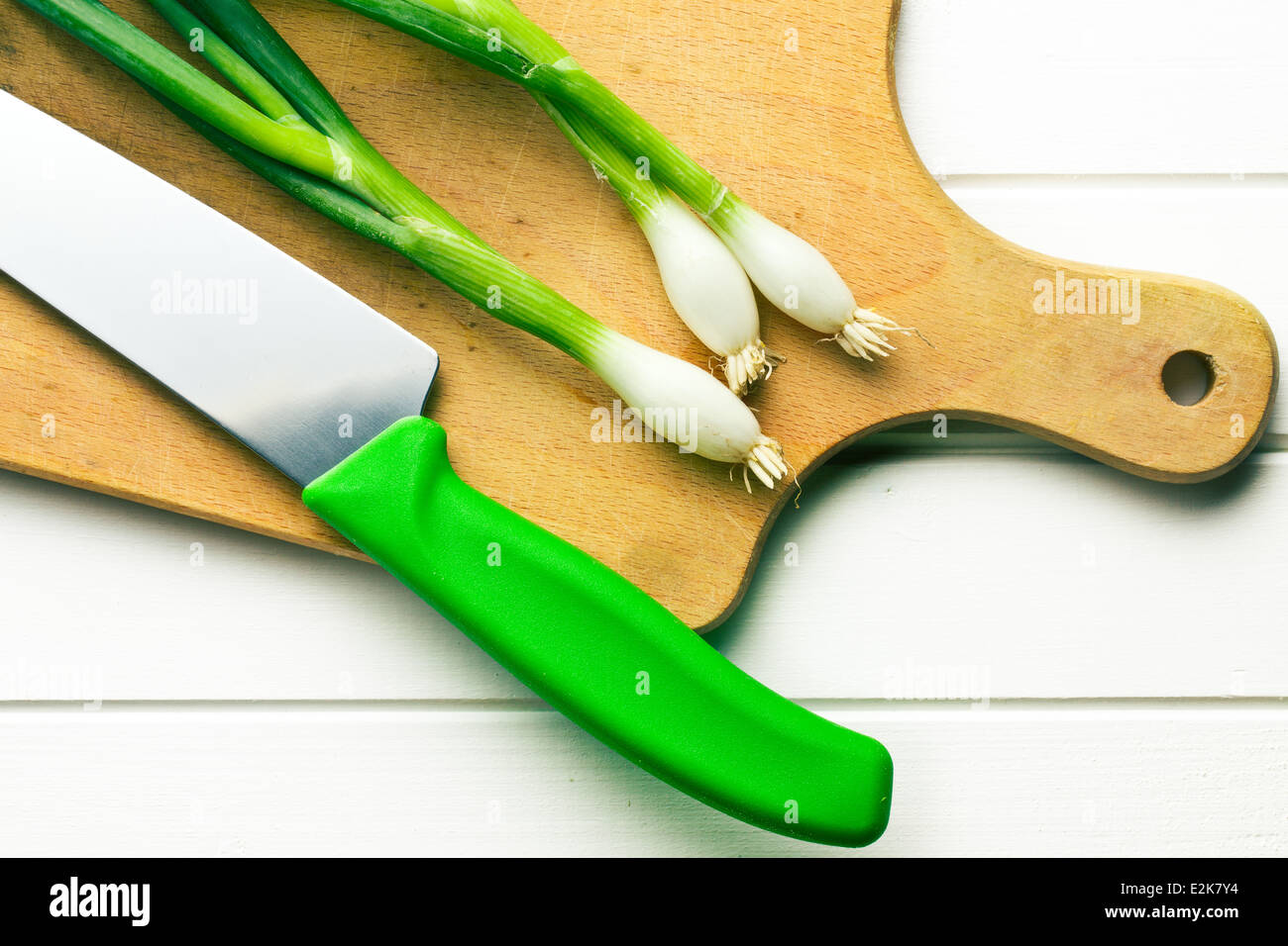 the spring onion on cutting board Stock Photo - Alamy