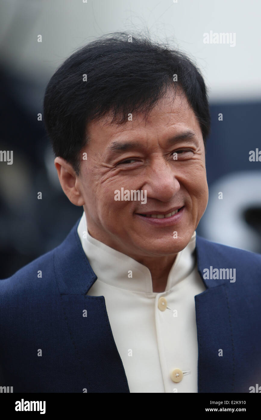 Jackie chan photocall chang yacht hi-res stock photography and images ...