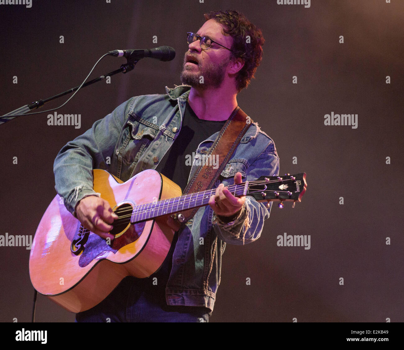 Dover, Delaware, USA. 19th June, 2014. Musician AMOS LEE performs live ...