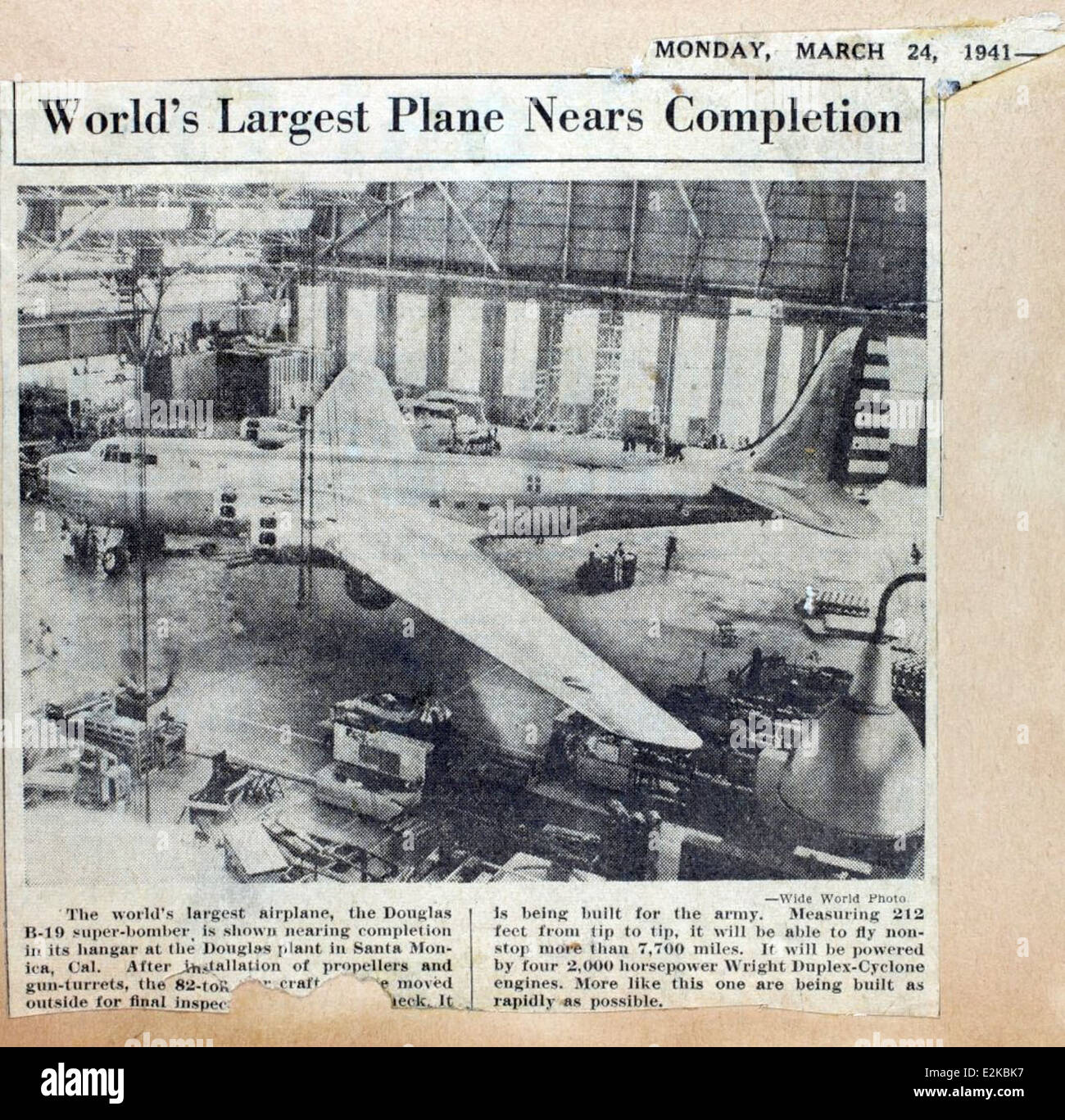 Xb 19 bomber hi-res stock photography and images - Alamy