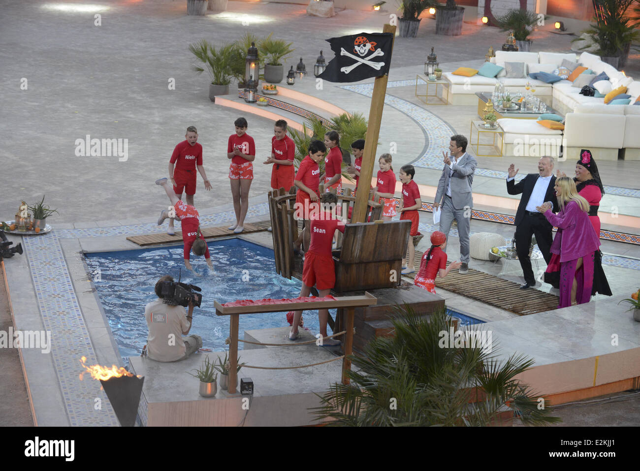 Michelle hunziker and stefan raab on hi-res stock photography and ...