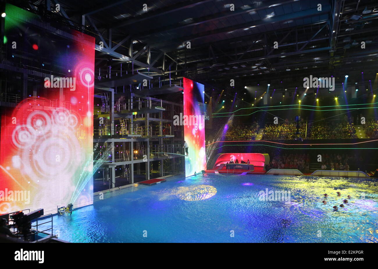 Overview SSE Europa Sportpark on German RTL TV show 'Die Pool Champions ...