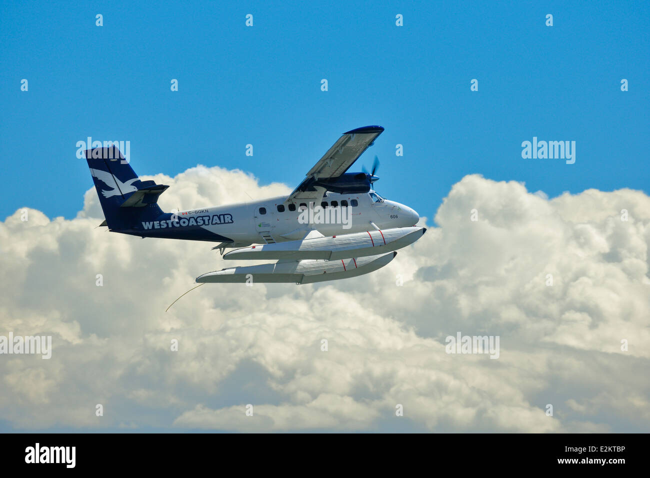 Harbor air float plane hi-res stock photography and images - Alamy