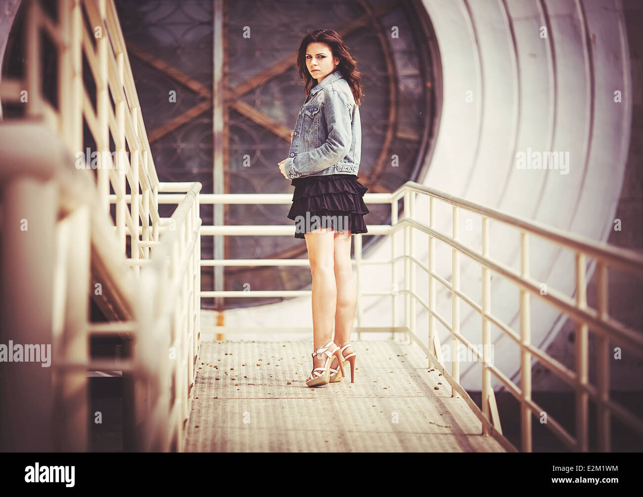 Bridge girl hi-res stock photography and images - Alamy