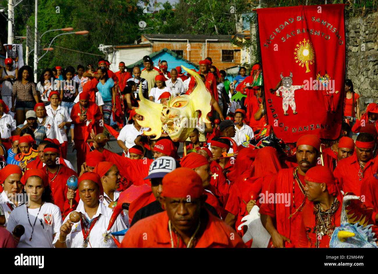 San Francisco de Yare, Miranda, Venezuela. 18th June, 2014. Residents ...
