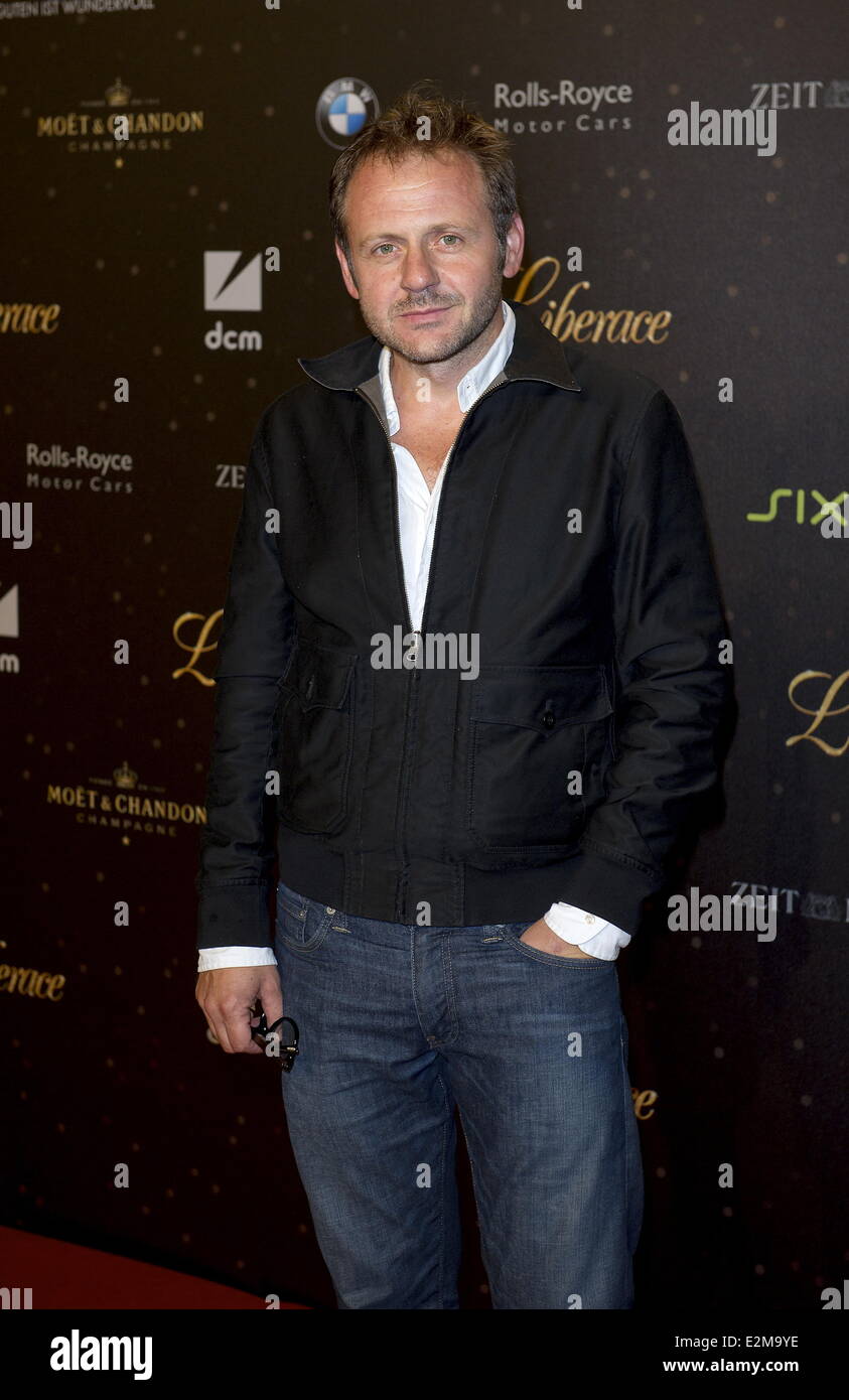 Finzi hi-res stock photography and images - Alamy