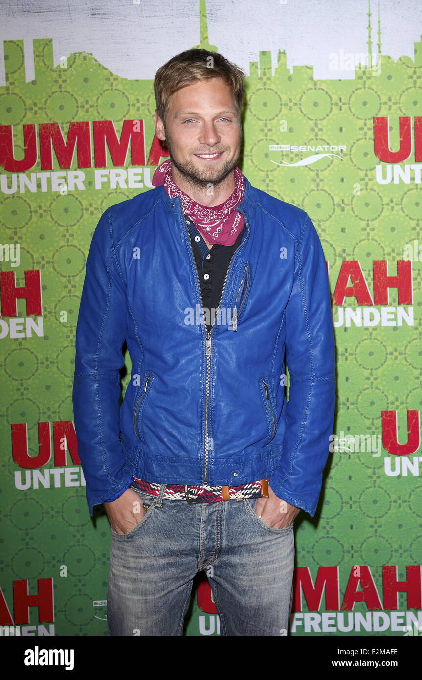 Christoph Letkowski at Ummah - Unter Freunden premiere at Delphi Kino ...