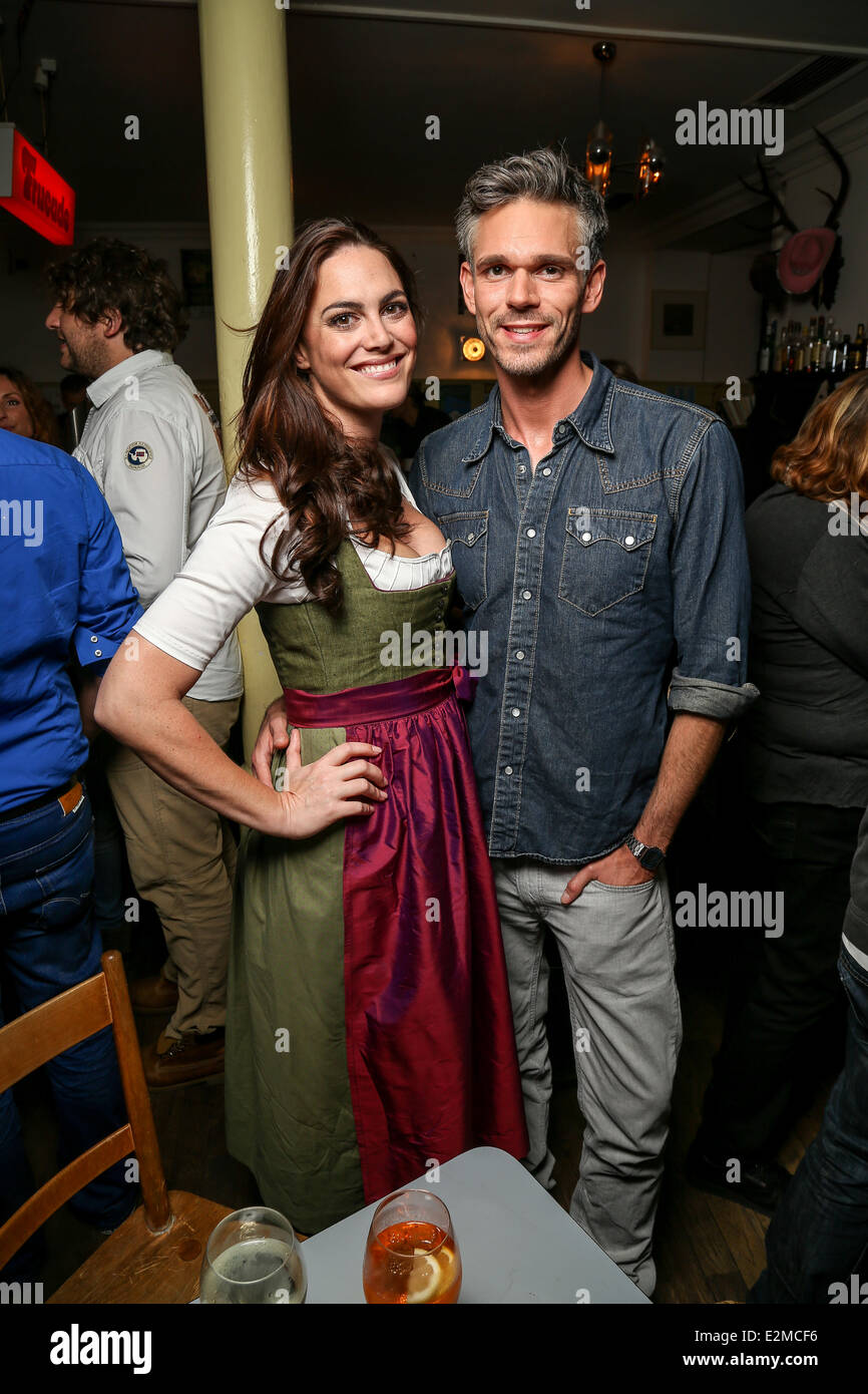 Isabel scholz hi-res stock photography and images - Alamy