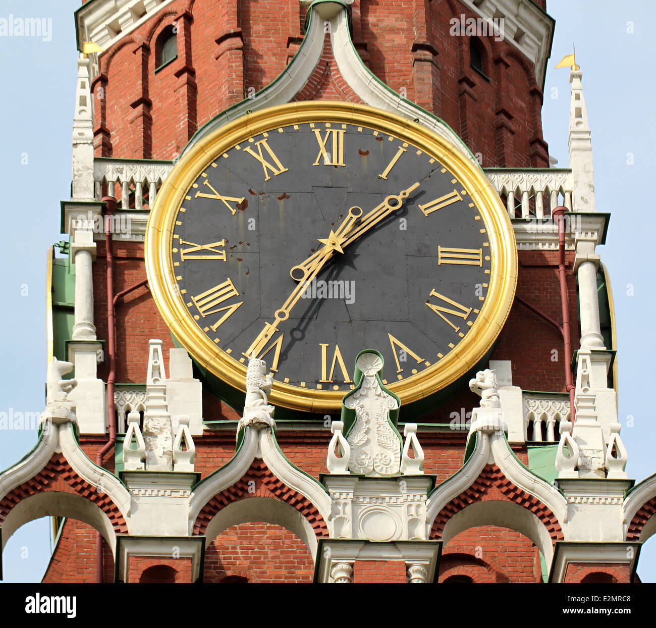 Beautiful clock hi-res stock photography and images - Alamy