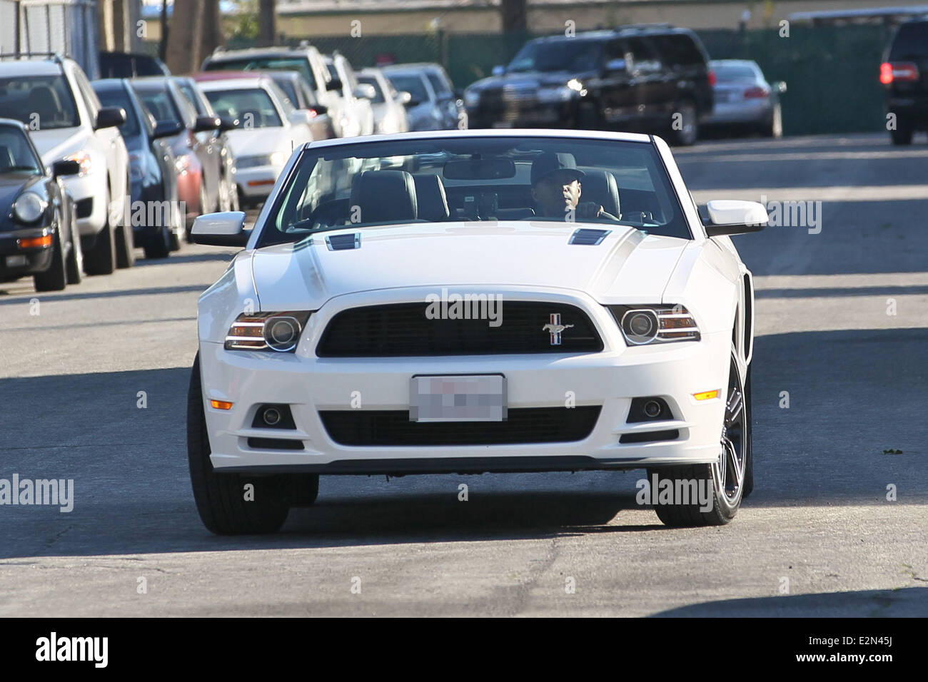 Marvin Humes from JLS arrives in a 5-liter Mustang to see The Saturdays ...