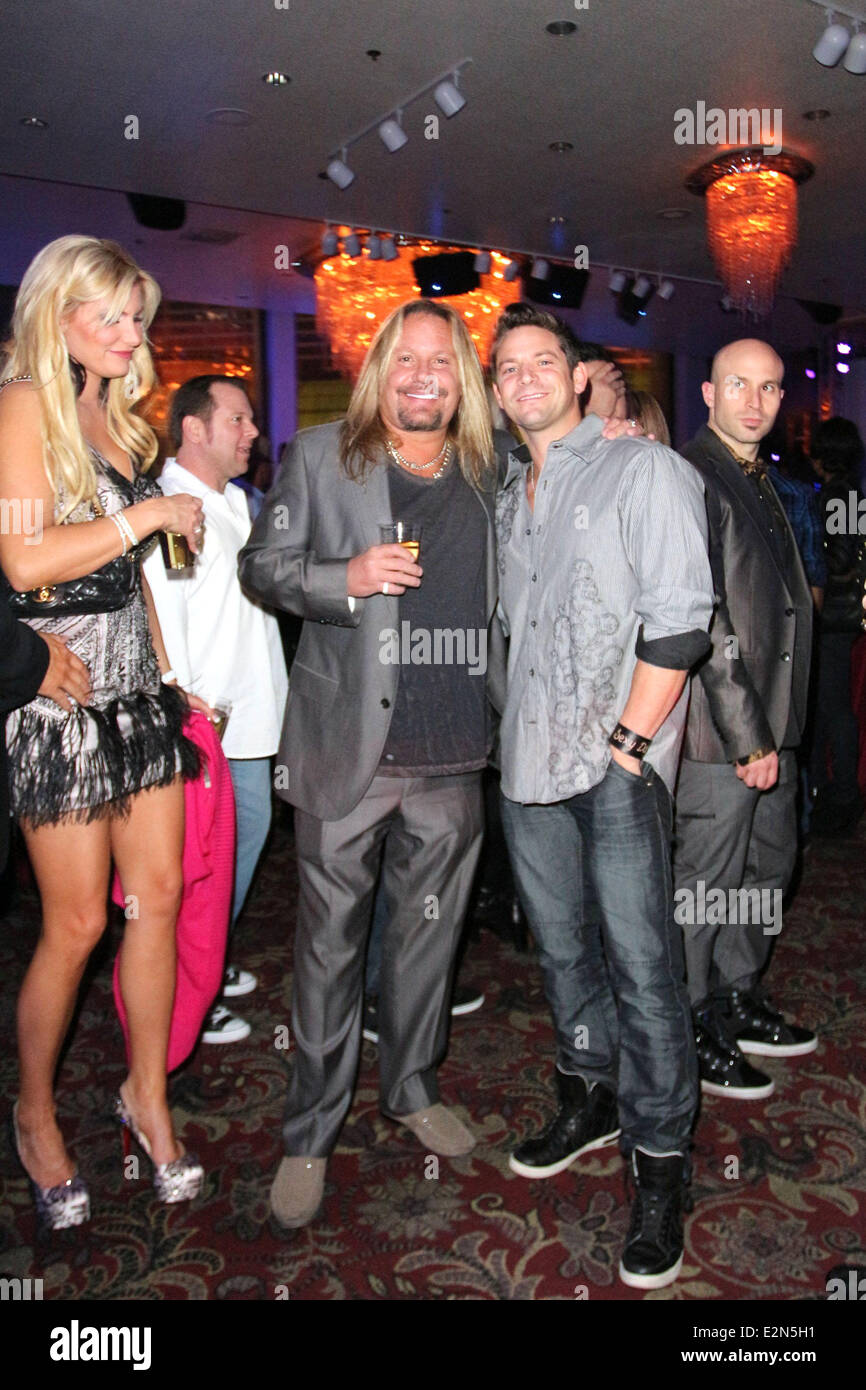 Zowie Bowie And Friends Opening Night at Bally's Casino & Hotel for ...